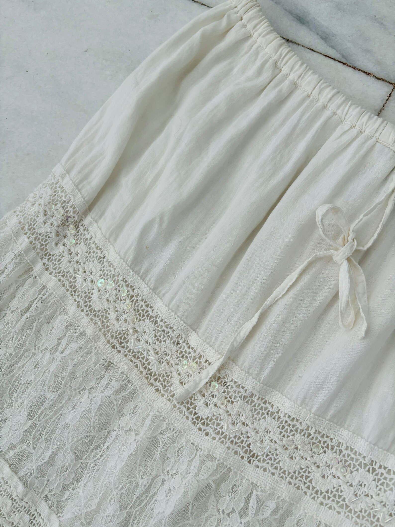 Vintage Womens Ivory Boho Drawstring Waist Lace Detail Broomstick Maxi ...