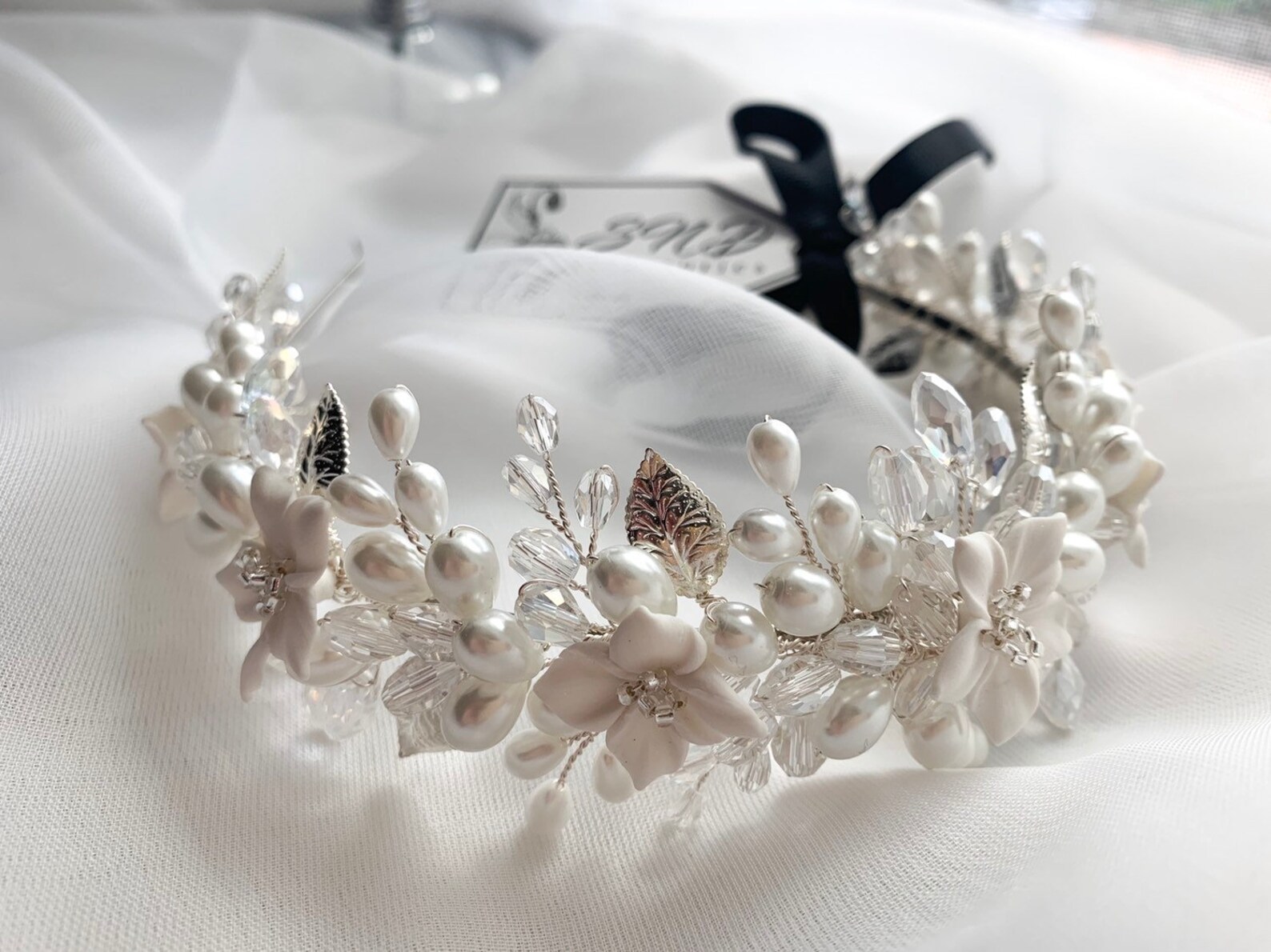 White Flower Hair Tiara Floral Pearls Wedding Headband Etsy