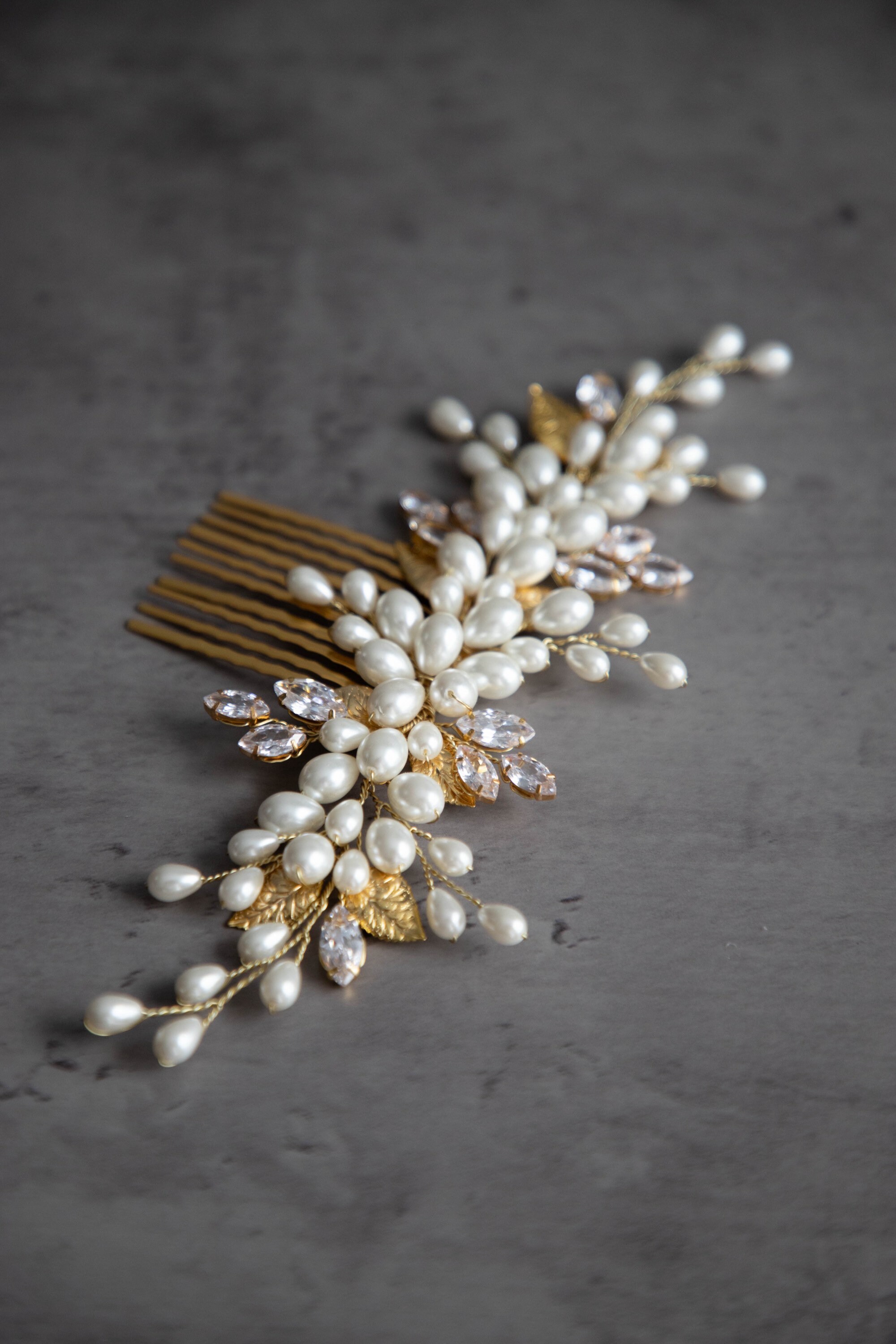 Bridal Ivory Pearl Hair Comb, Ivory Gold Wedding Pearl Headpiece ...