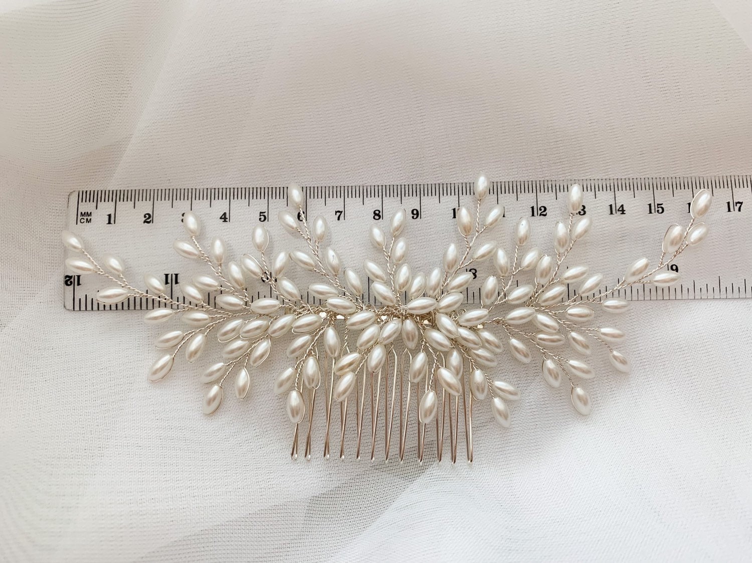Bridal Pearl Hair Comb, Wedding Pearl Headpiece, White Silver Headpiece ...