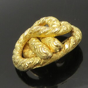 14K GOLD Vintage Antique Shiny Etched Hollow Snakes Motif Brooch Pin ...