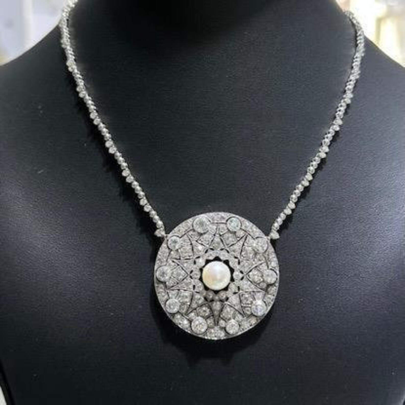 LIV 14k White Gold & Diamonds Vintage Large Disk Pearl Shield - Etsy