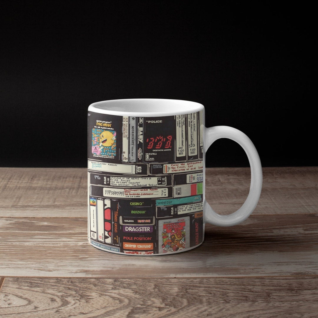 VHS Retro Mug Retro Gaming Cassettes, VHS & Games Vintage Geek Pop-art ...