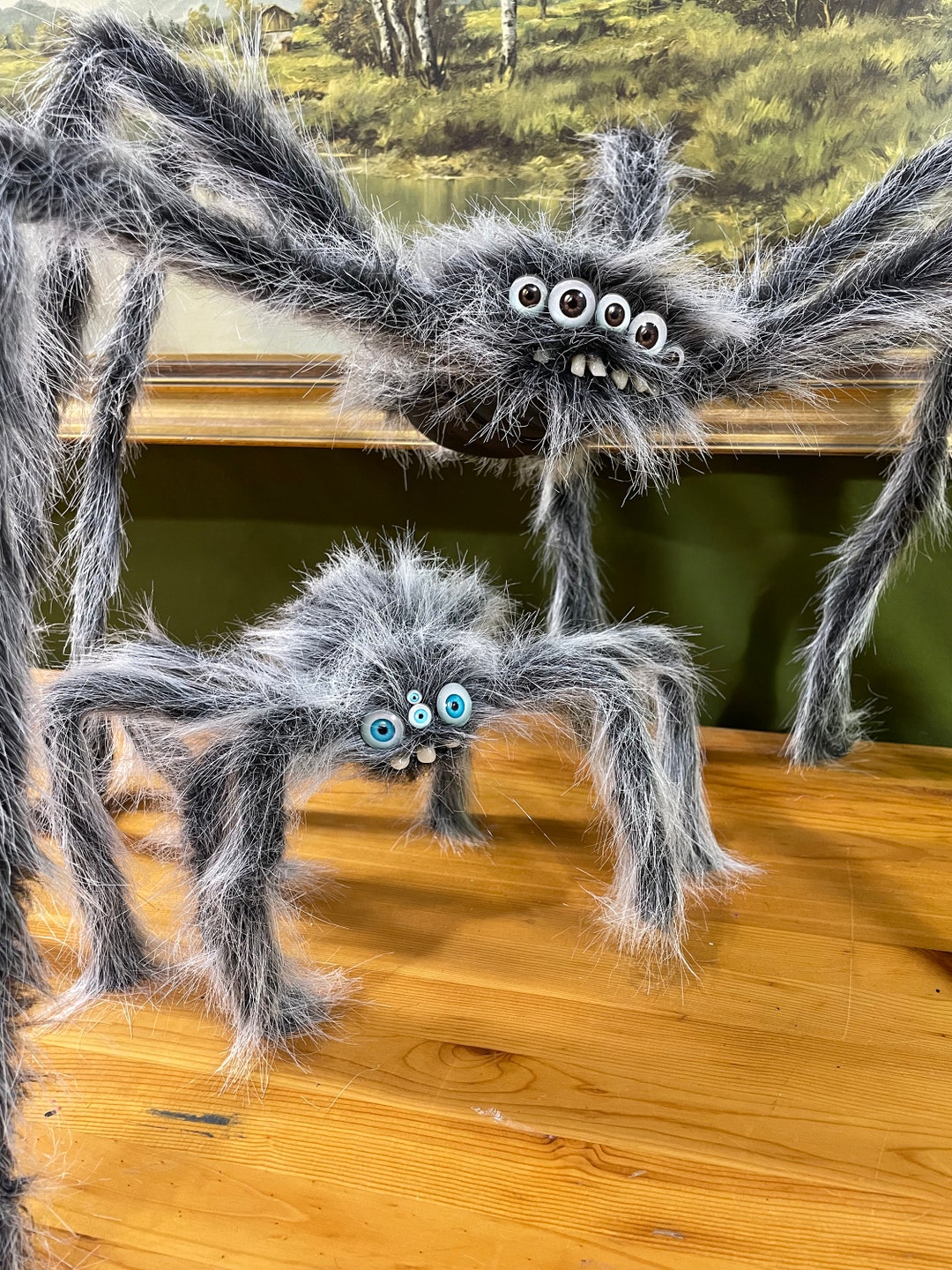 Hairy Spider Home Decor, Creepy Posable Gray Spooky Arachnid Insect ...