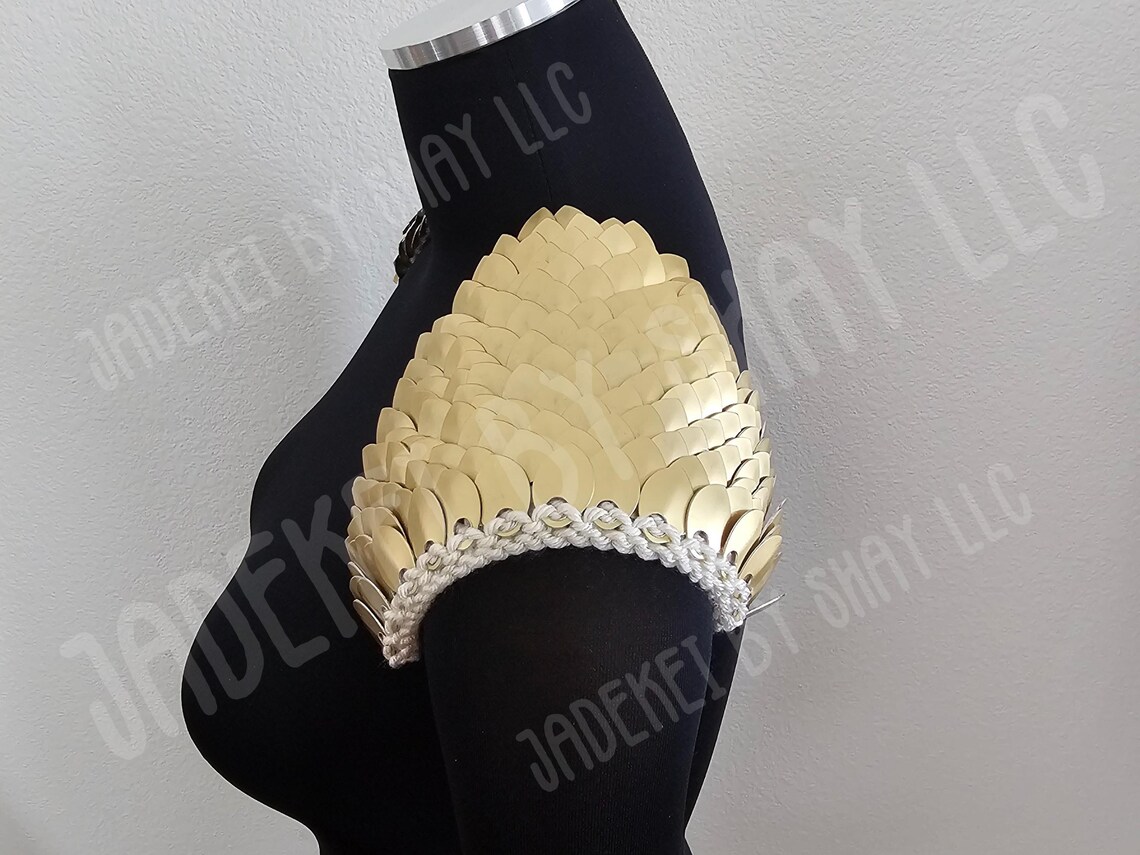 Knitted Dragon Scale Shoulders, Scalemail Cosplay Epaulets, Costume ...