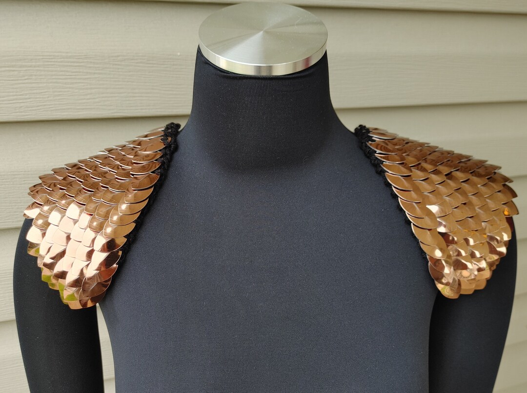 Dragon Scale Shoulders, Scalemail Epaulets, Knitted Dragon Scale ...