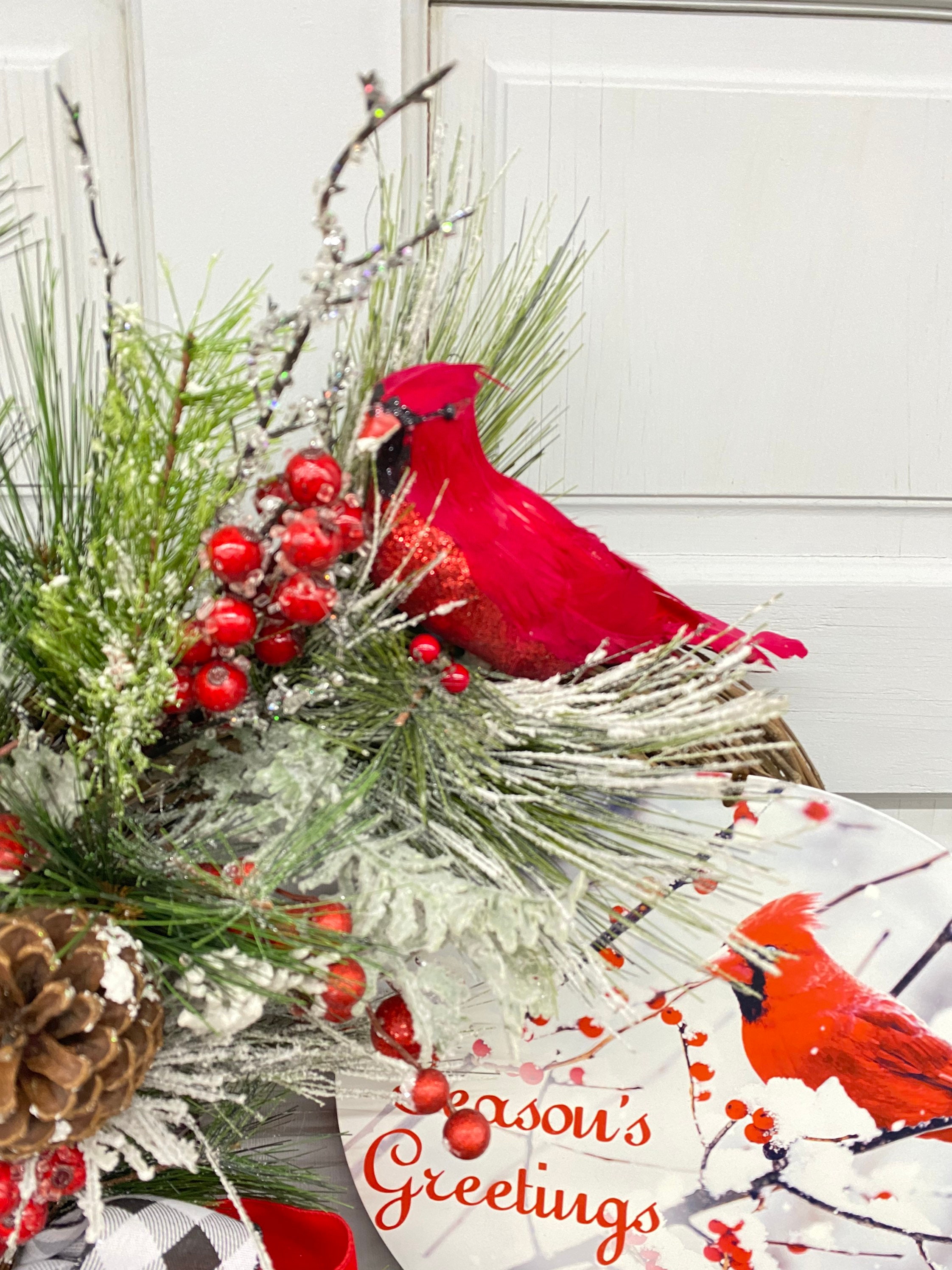 Red Cardinal Seasons Greetings Holiday Wreath for Front - Etsy
