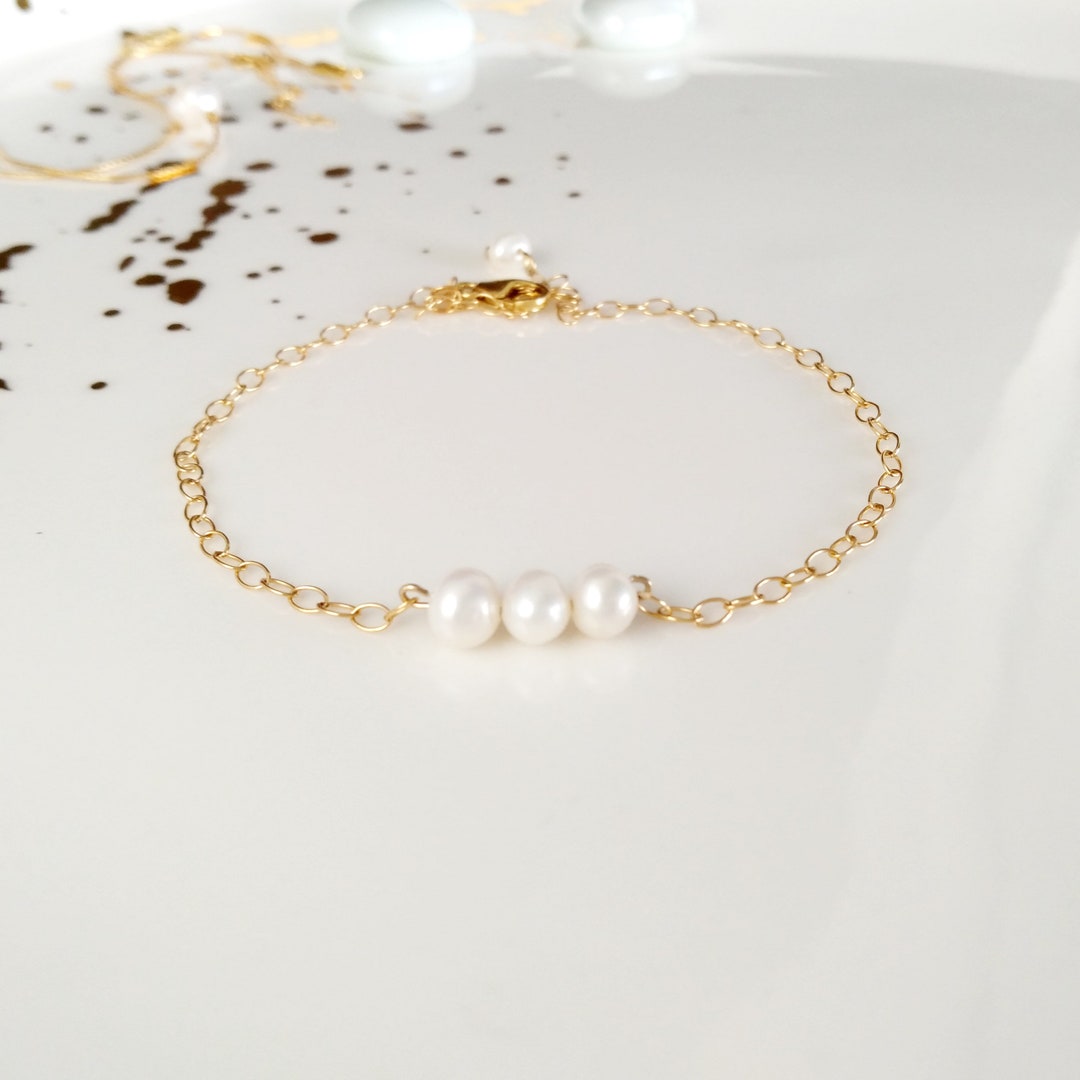 Three Pearls Gold Filled Bracelet,bridesmaid Gift Bracelet,beaded Pearl ...