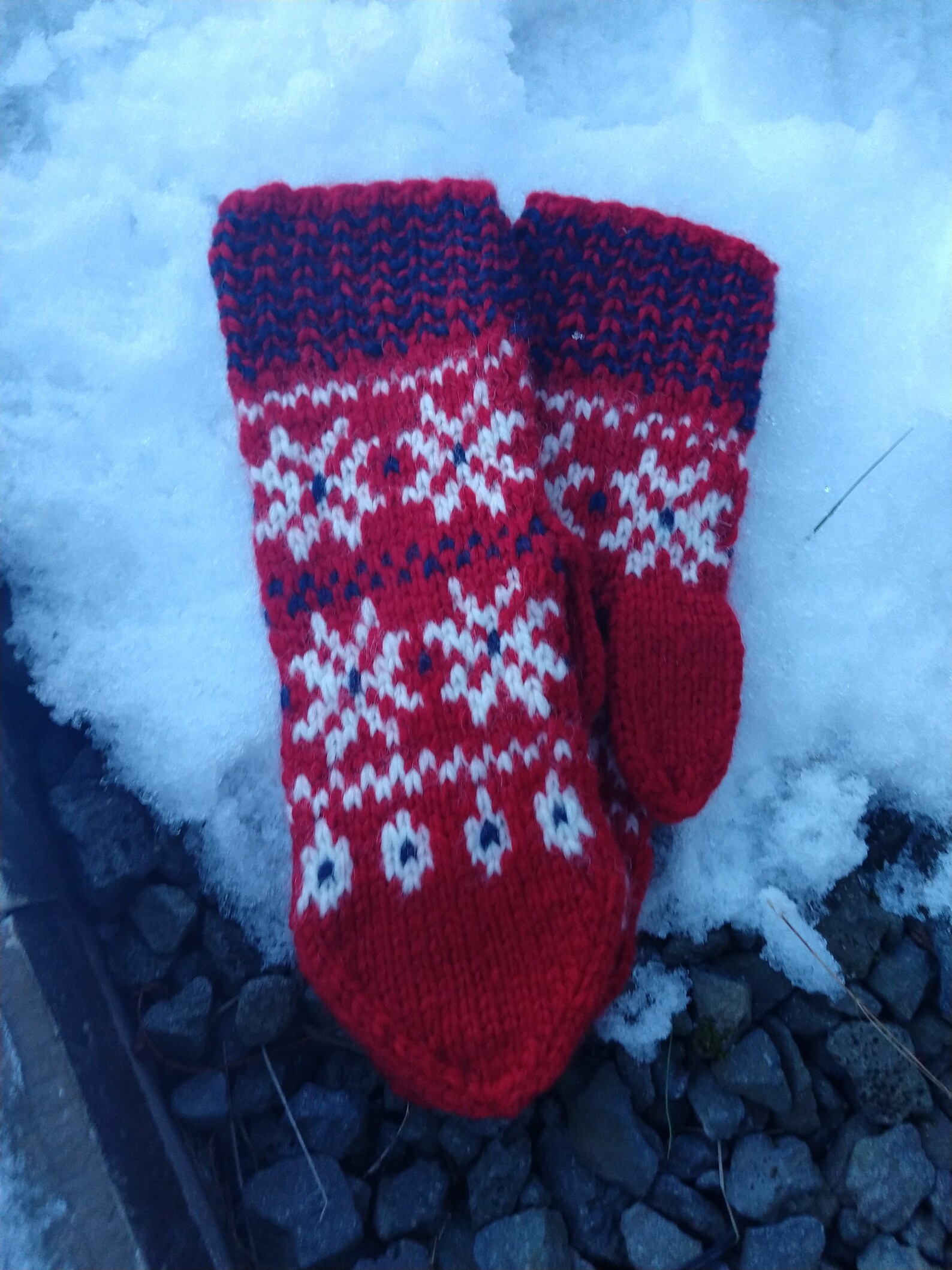 Fía Mittens - Norwegian Wool - Hand Made in Iceland - Etsy