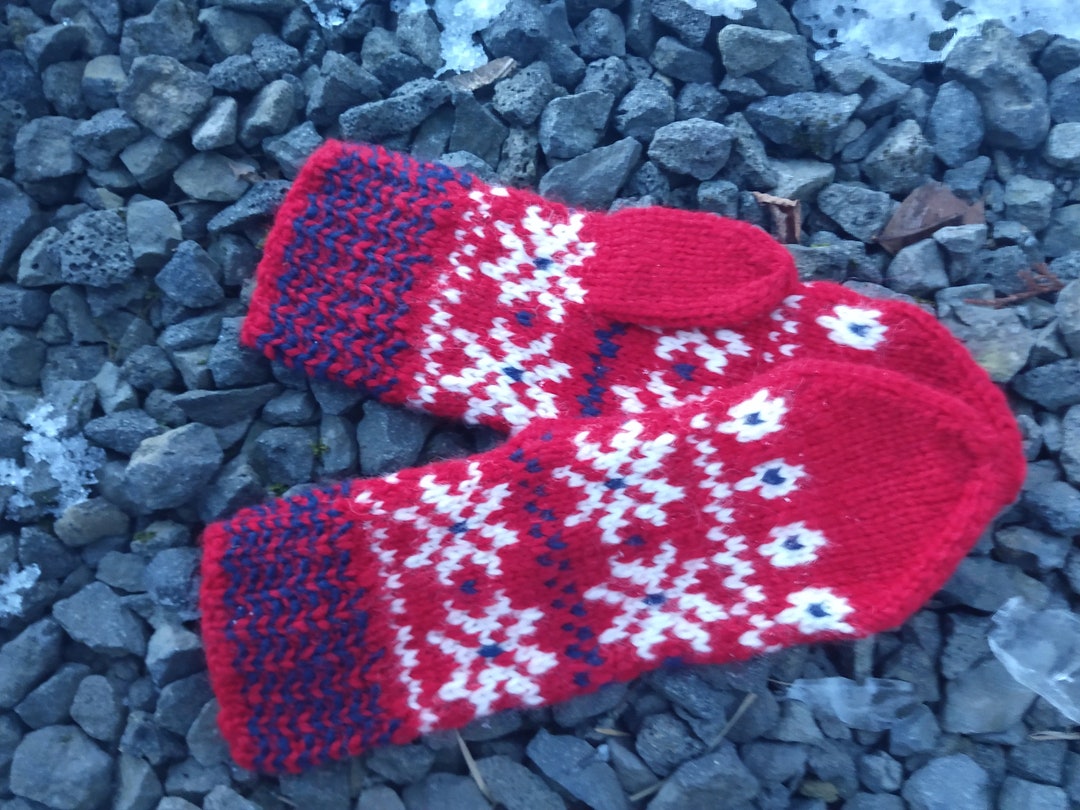 Fía Mittens - Norwegian Wool - Hand Made in Iceland - Etsy
