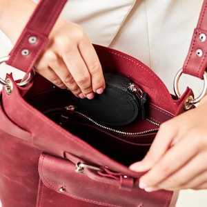 Personalized Leather Round Coin Purse, Handmade Round Coin Wallet ...