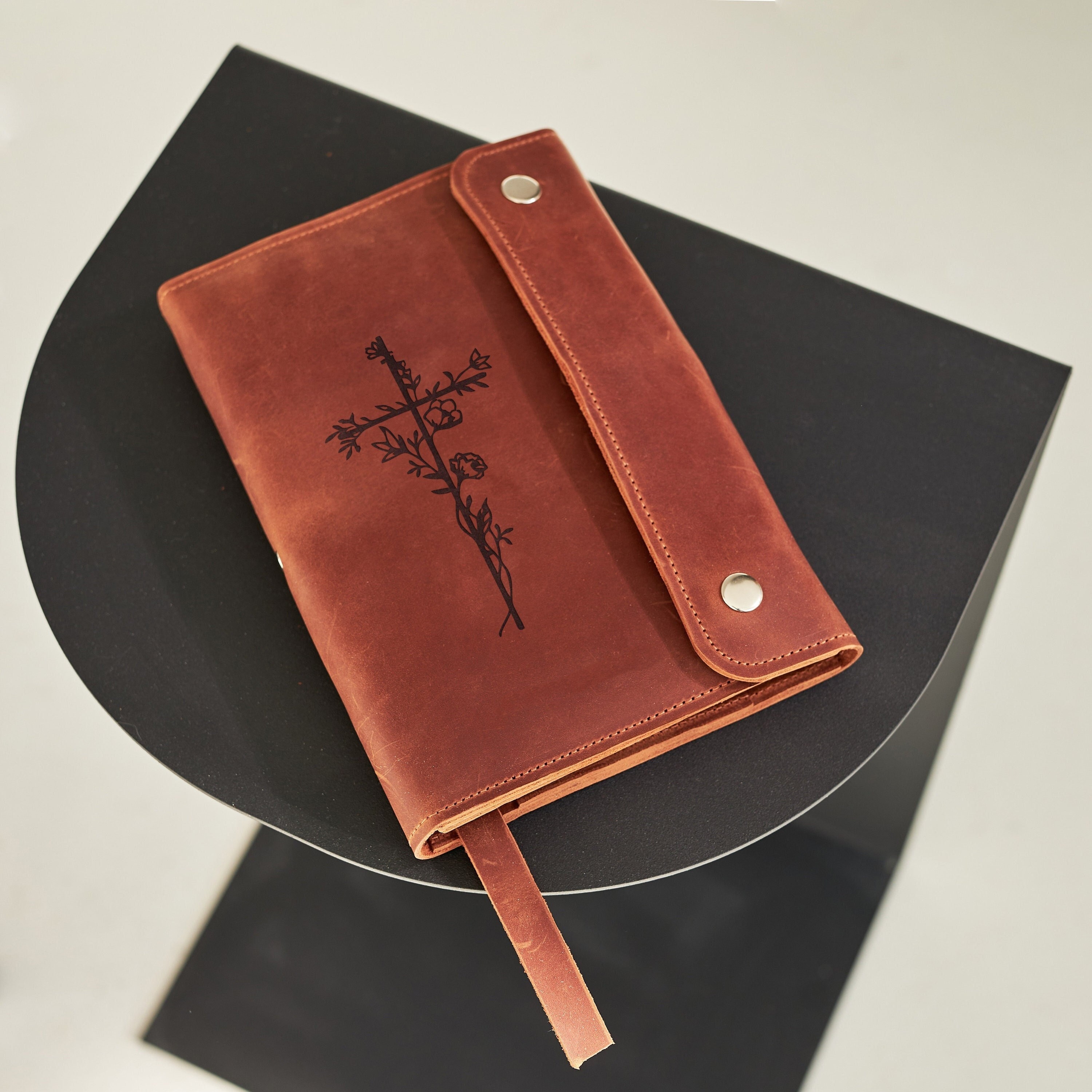 Custom Leather Bible Cover, Monogrammed Bible Case, Bible Cover With ...