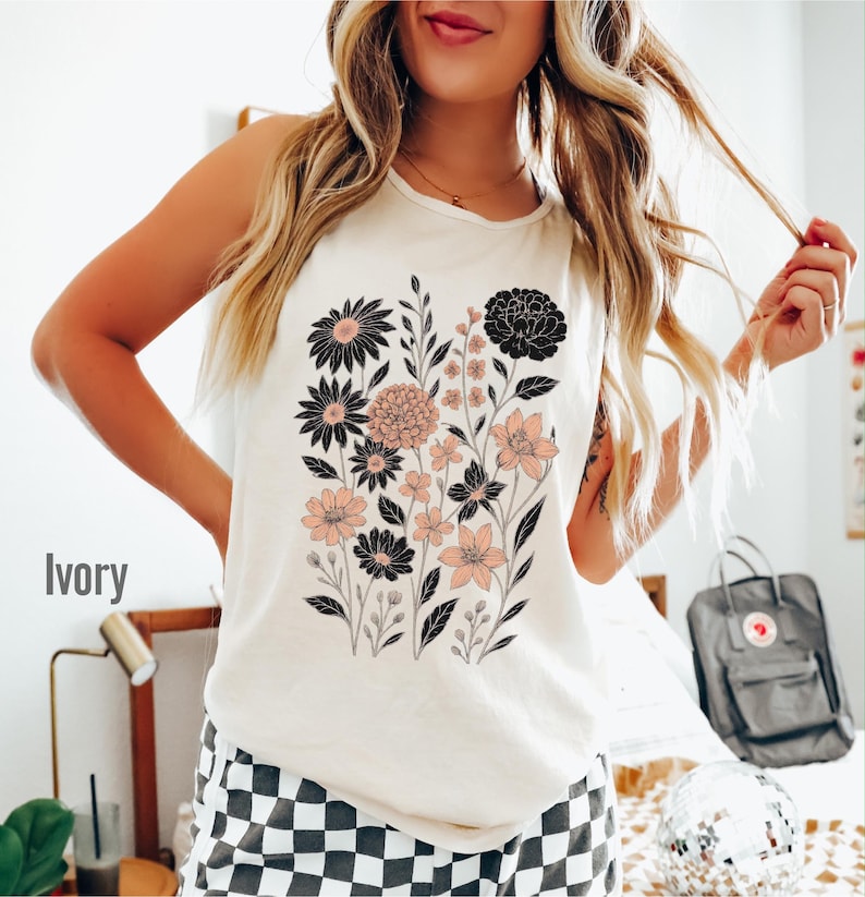Comfort Colors® Vintage Pressed Flowers Tank Top Cute Botanical Floral ...