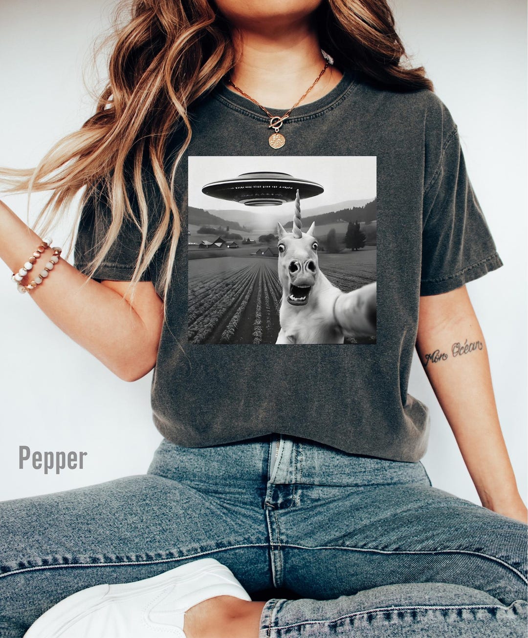 UFO Unicorn Abduction Shirt, Funny Vintage Retro Graphic Alien Tshirt ...