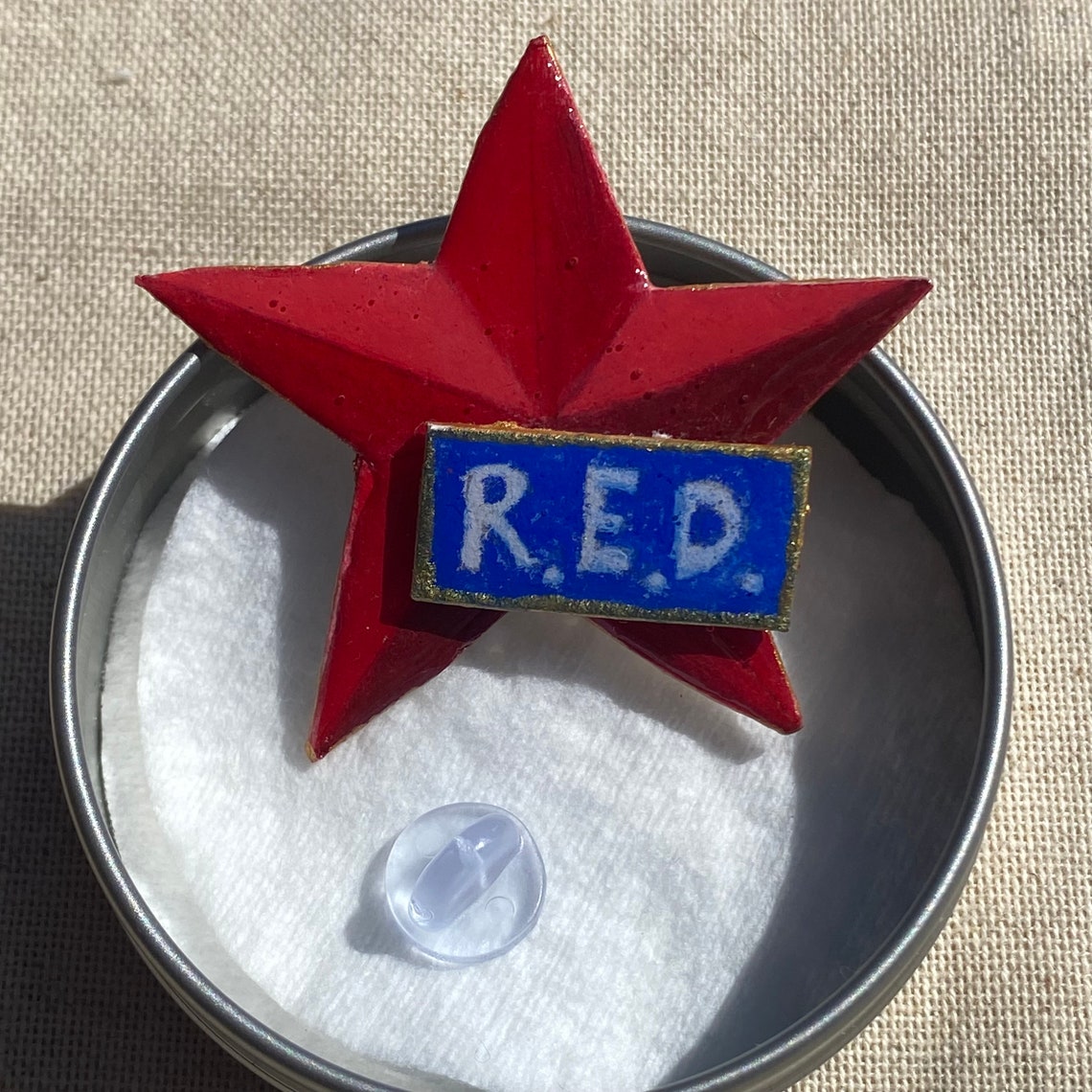 RED Star Pin, Brooch, Remember Everyone Deployed, on Fridays We Wear ...