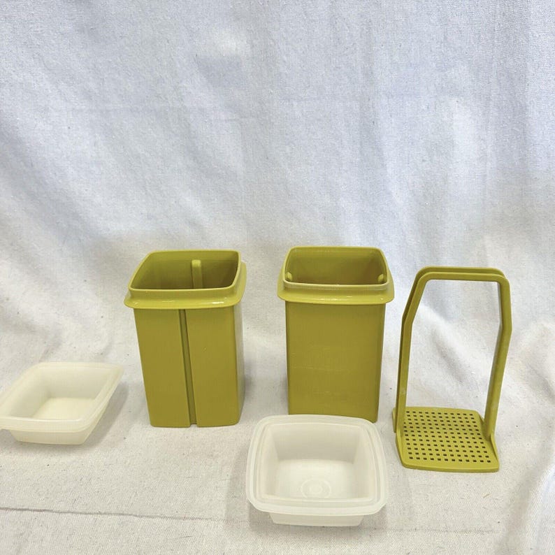 Tupperware Set 2 Pick A Deli Pickle Olive Keeper Containers 1330-2 ...