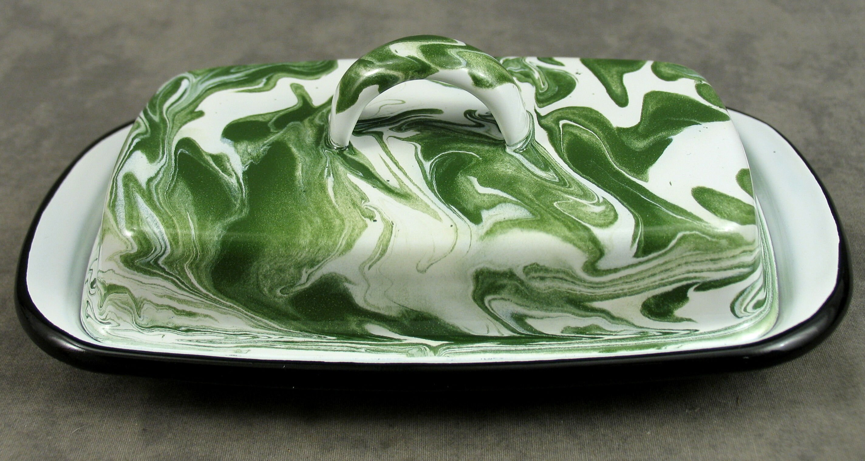 GREEN Splatter Enamelware BUTTER DISH Splatterware Enamel 1/2 - Etsy