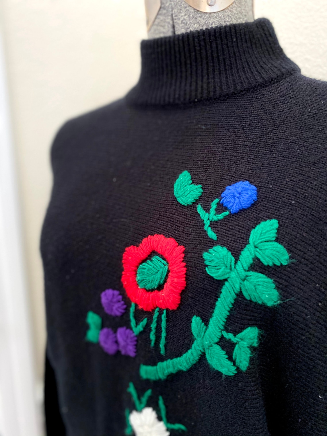 Vintage 1980s Newcomer Black Bat-wing Sweater size 8 - Etsy