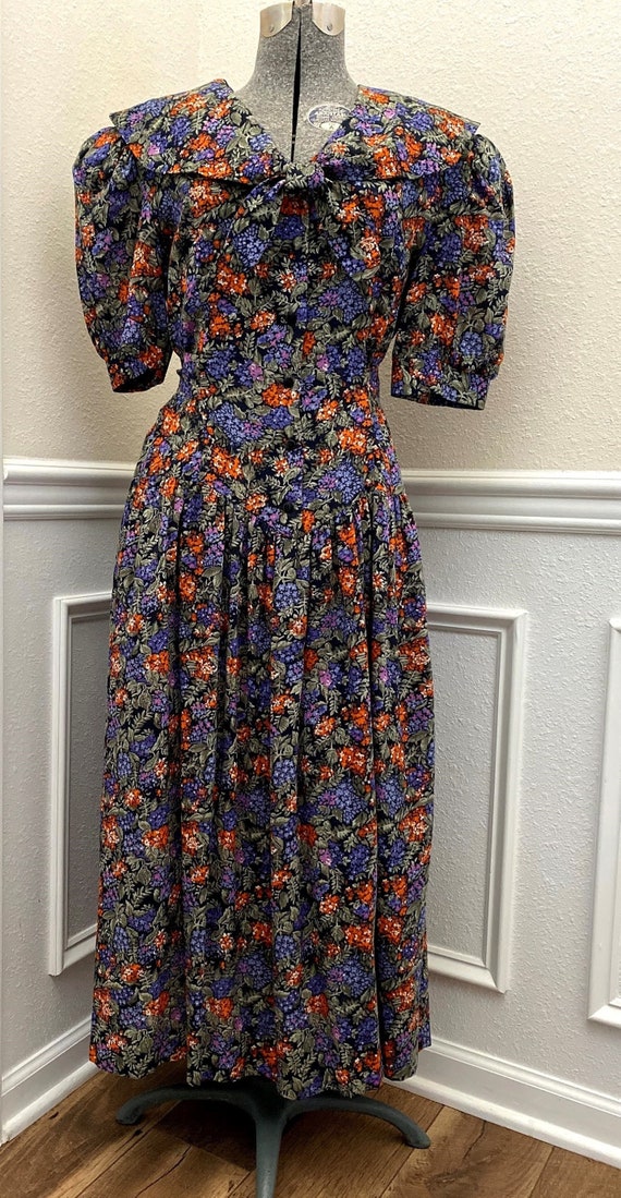 vintage 80s floral drop - Gem