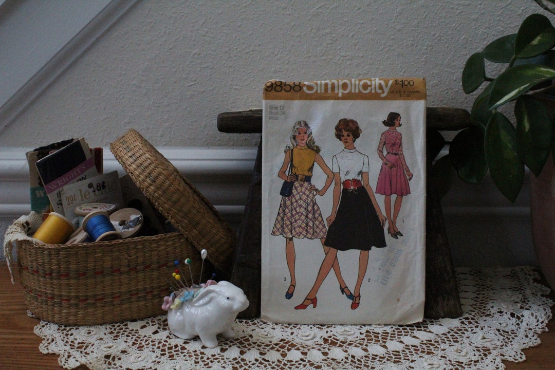 Vintage Simplicity 9858 Sewing Pattern Size 12 (1972) - Etsy