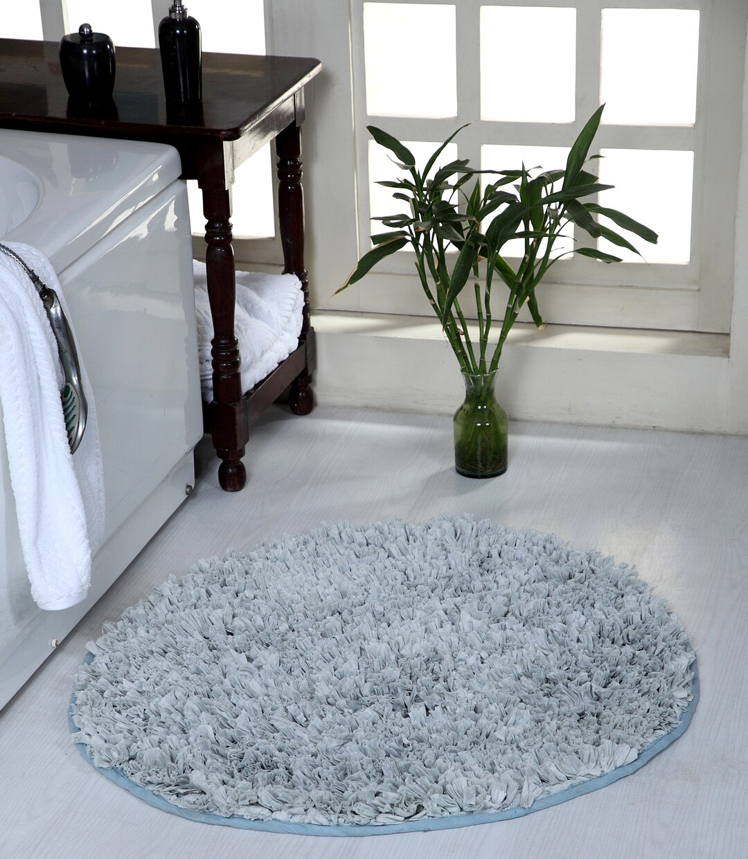 Shaggy Accent Rug Paper Chindi Handloom Tufted Floor Mat 36 Round Aqua ...