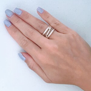 Tiffany & Co. Zig Zag Band Ring 925 Sterling Silver, Authentic Tiffany and Co Triple Wave Ring ...