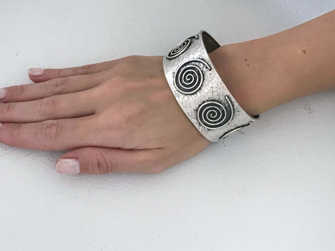 Retro Hammered Sterling Silver Maze Swirl Cuff Bracelet, Retro Chunky ...