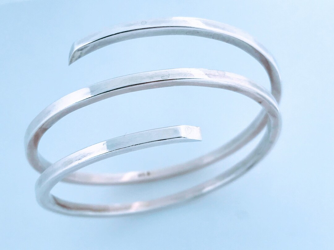 Retro Modernist Polished Sterling Silver Coiled Spiral Bangle Bracelet ...