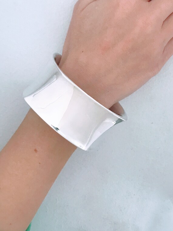 Simon Sebbag SSD Wide Squared Wave Bangle Bracelet 92… - Gem