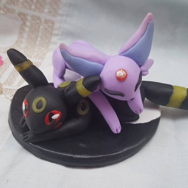 Umbreon Figure - Etsy