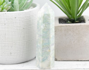 Hackmanite Point Tower, Rare Natural Blue Green Hackmanite Stone, UV ...
