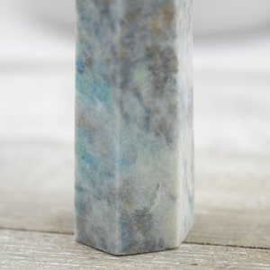 Hackmanite Point Tower, Rare Natural Blue Green Hackmanite Stone, UV ...
