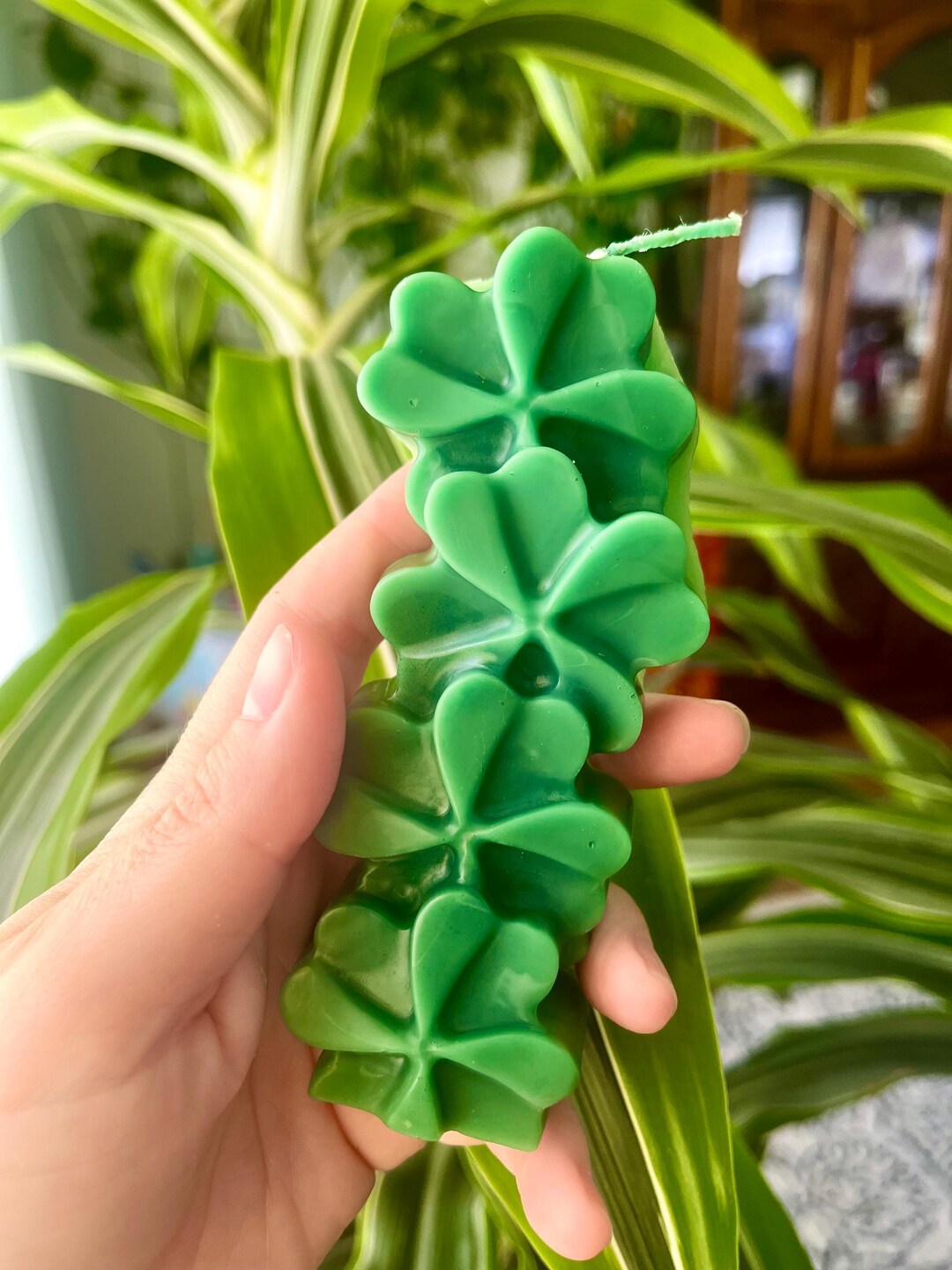 Four Leaf Clover Candle | Lucky Charm Candle for Prosperity, Good ...