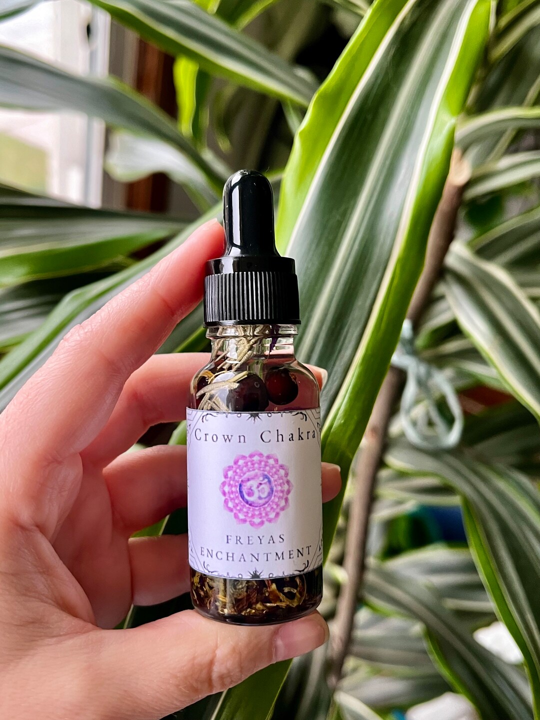 Crown Chakra Ritual Oil 1oz | Crown Chakra Spell Oil | Crown Chakra ...