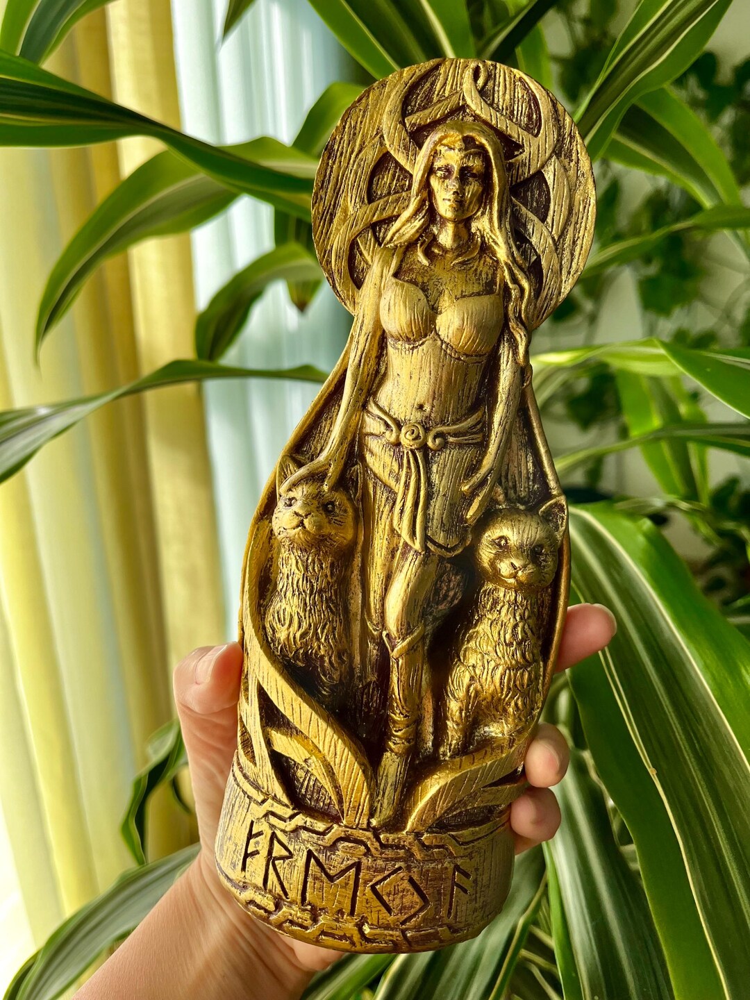 Freya Celtic Goddess Statue | Norse Pagan Altar Decor for Love, Beauty ...