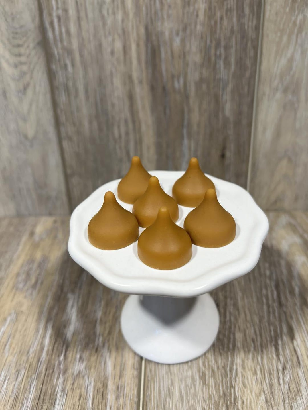 Fake Caramel Chips/kisses, Fake Chip Pieces, Fake Bake Sweets, Caramel ...