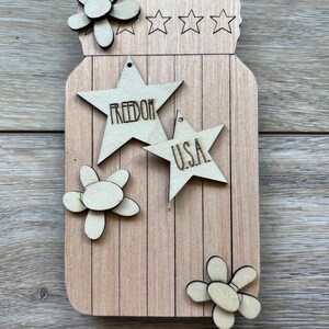 DIY Chunky Patriotic Mason Jar Shelf Sitter, Patriotic Mason Jar Wood ...