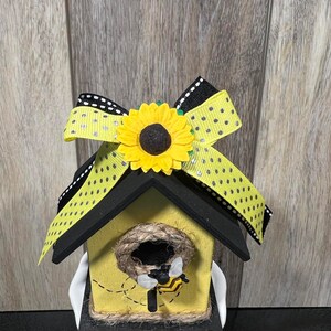 Mini Bee Theme Wood Birdhouse, Mini Bee Birdhouse, Bee Theme Decor, Bee ...