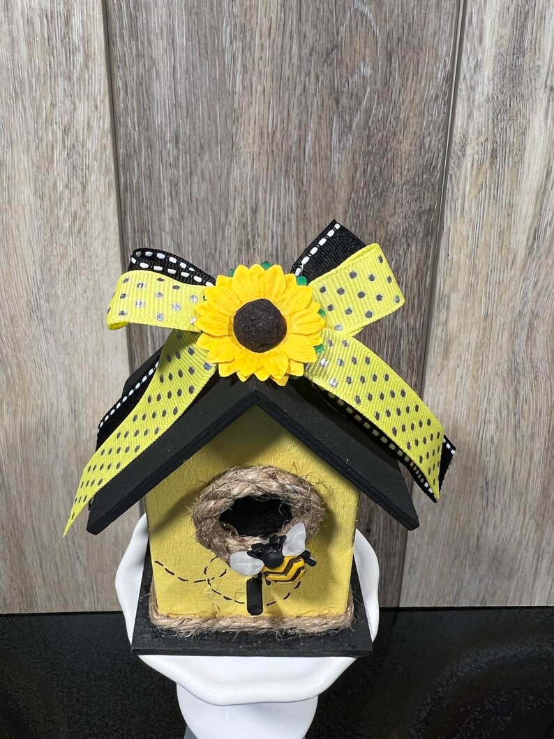 Mini Bee Theme Wood Birdhouse, Mini Bee Birdhouse, Bee Theme Decor, Bee ...