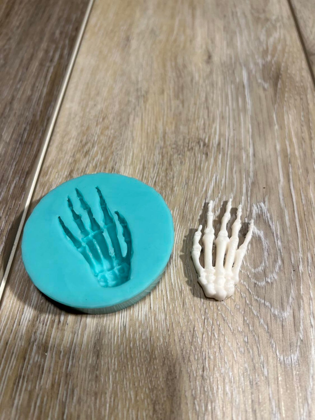 Skeleton Hand Silicone Mold, Halloween Skeleton Silicone Mold ...