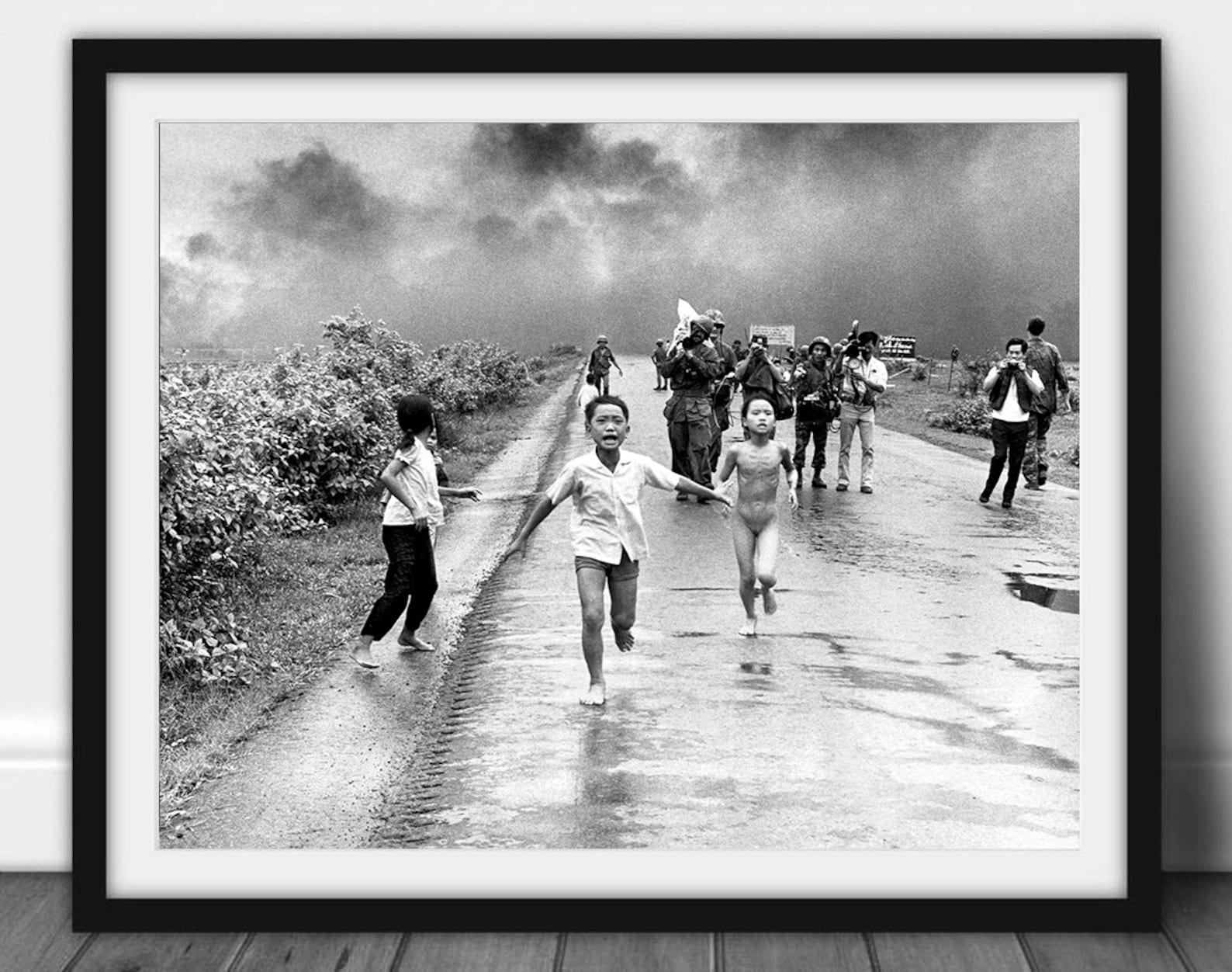 Napalm Girl Vietnam War Digital Instant Download Print / | Etsy