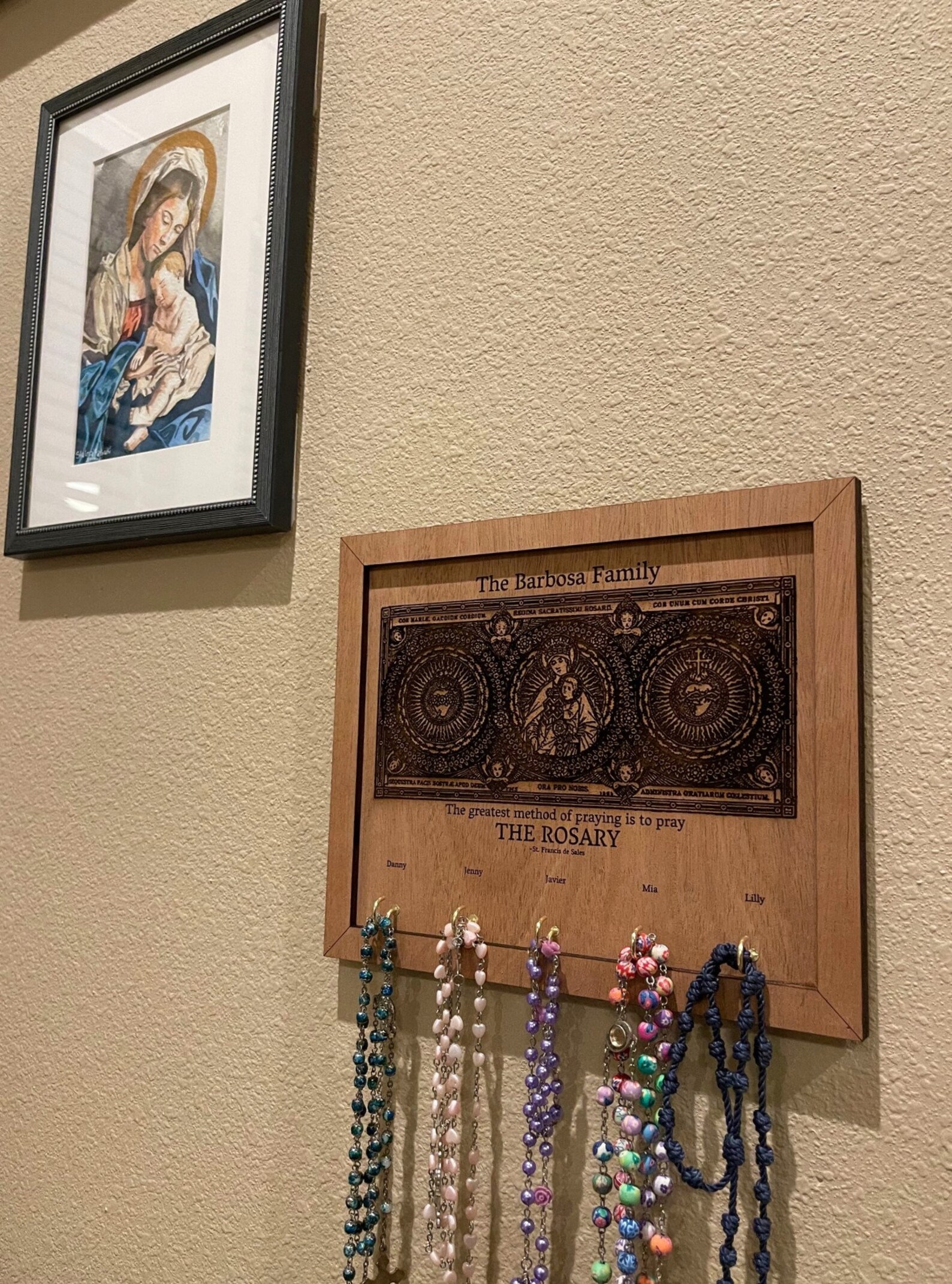 Framed Wood Rosary Holder Family Personalization Engraved - Etsy