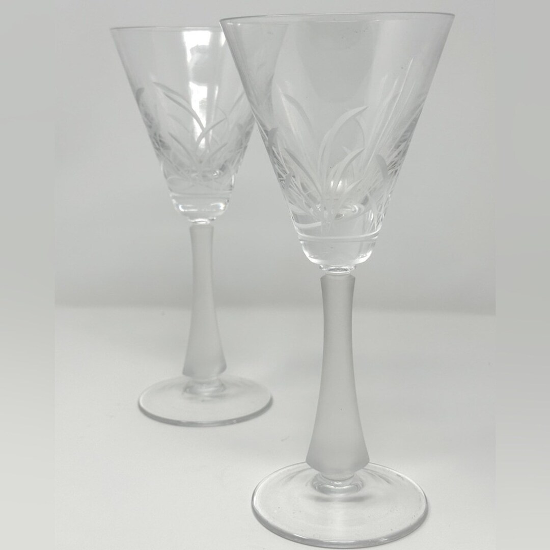VTG 80s Mikasa Crystal Wind Drift Water Goblets Set of Two Etched ...