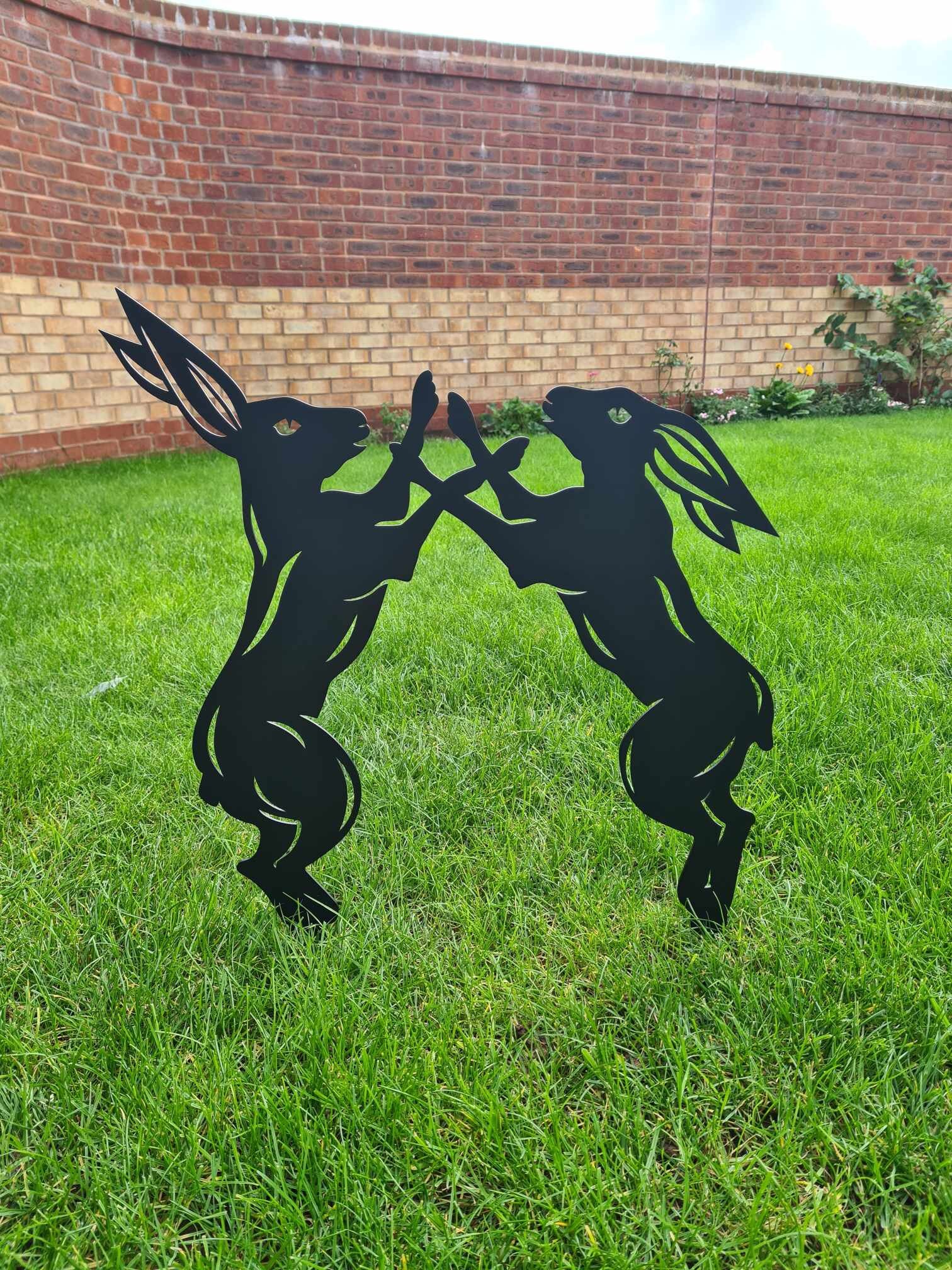 Boxing Hares Garden Ornament Statue Decor Lawn Spike Metal Gift ...