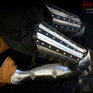 Splint Thigh Armour With Floating Knee Cop & Case Greave (splinted Leg ...