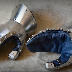 Handmade Medieval Steel Hand Mitten Armour - Etsy