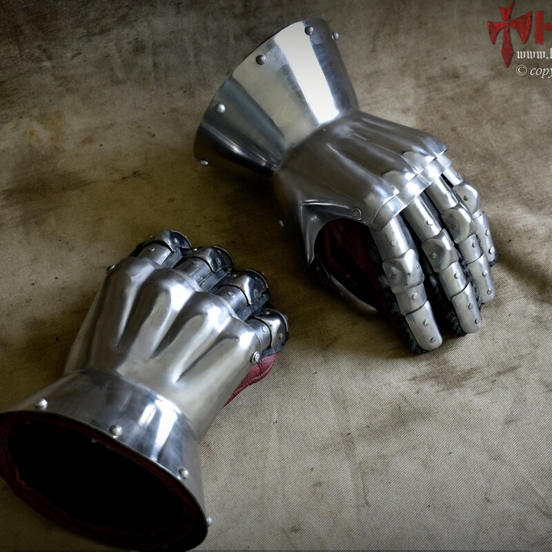 Claw Gauntlet - Etsy
