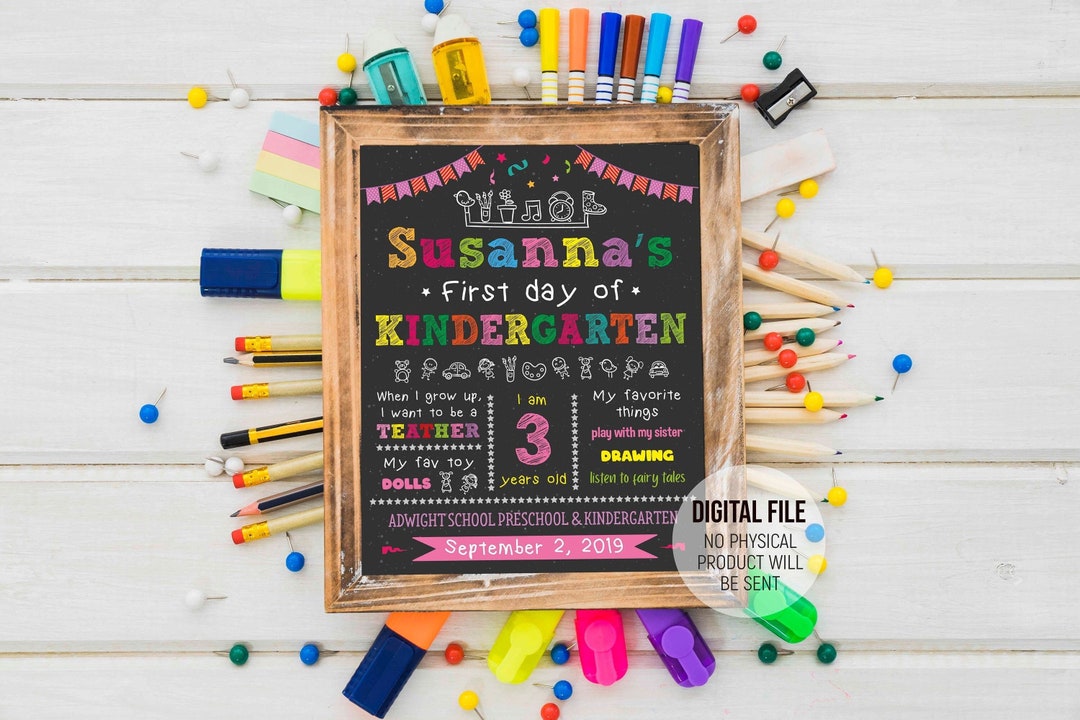 Digital First Day of Kindergarten Sign, 1st Day Kindergarten Board ...