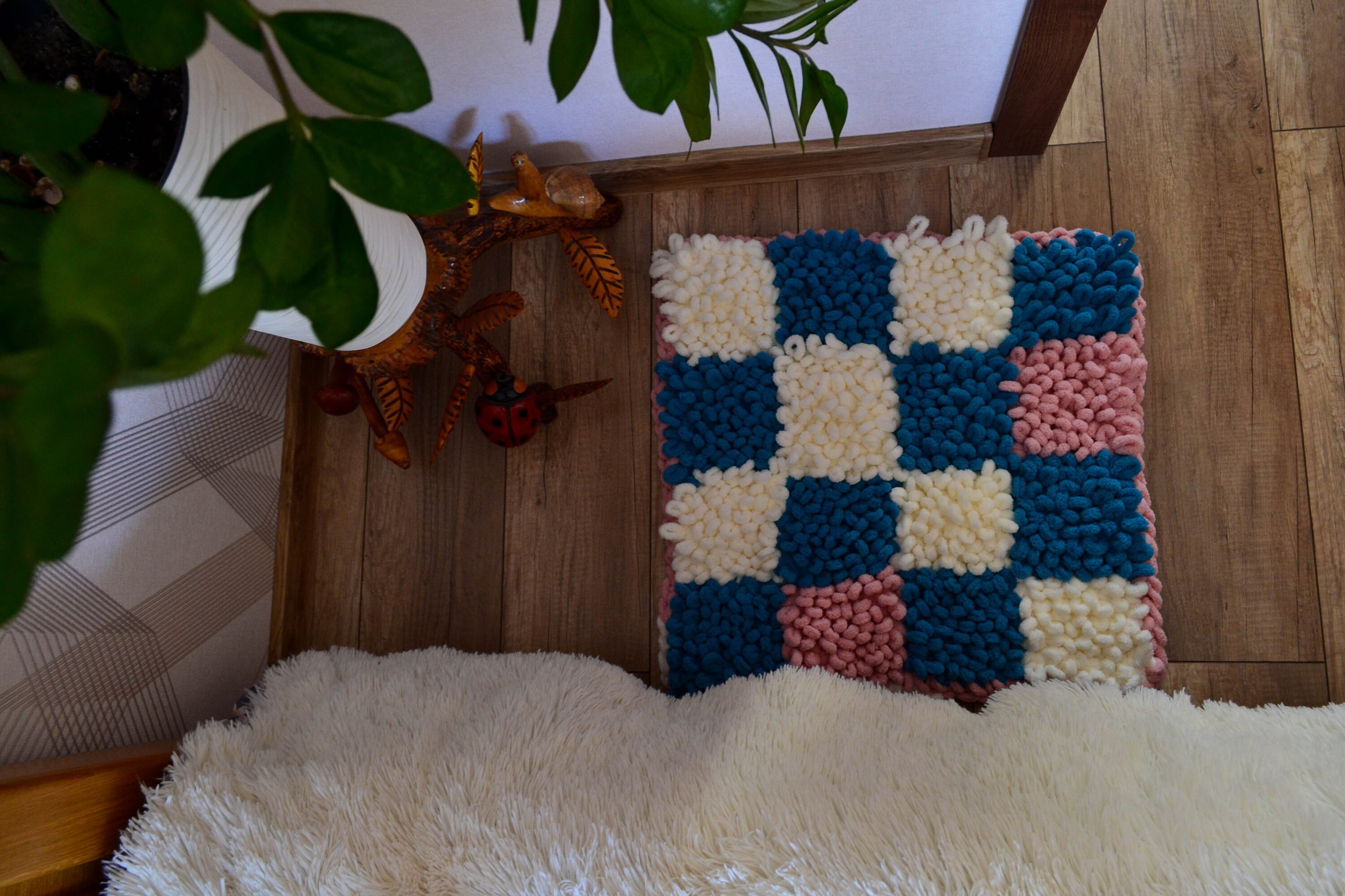 Handmade Checkerboard Accent Rug, Custom Color, Anti-slip - Etsy