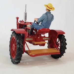 Orion Samuelson Family Farmall Tractor Diecast 1:16 - Etsy